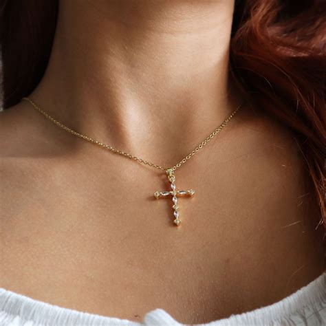 Sparkly Cross Necklace - King Ice Apps